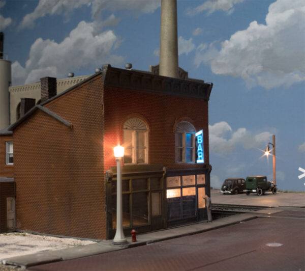 11 easy urban lighting tips for your model railroad layout
