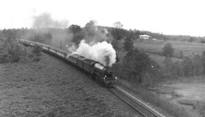 Historic ‘Flying Scotsman’ locomotive involved in slow-speed accident ...