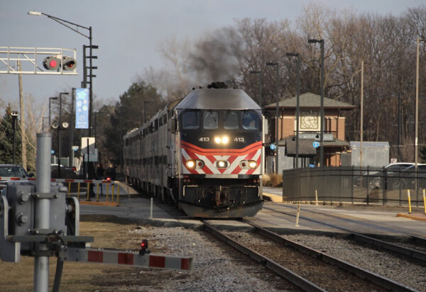 Metra to launch Access Pilot Program, reducing fares systemwide for low ...