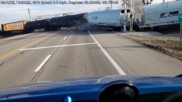 AAR urges railroads to sideline new cars that may have caused NS ...