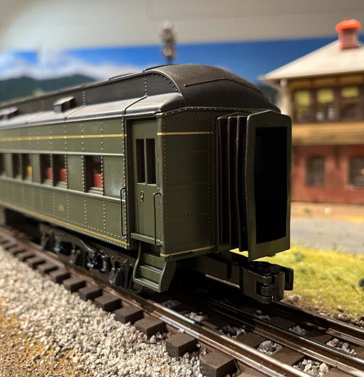 Lionel heavyweight observation cars make their debut - Trains
