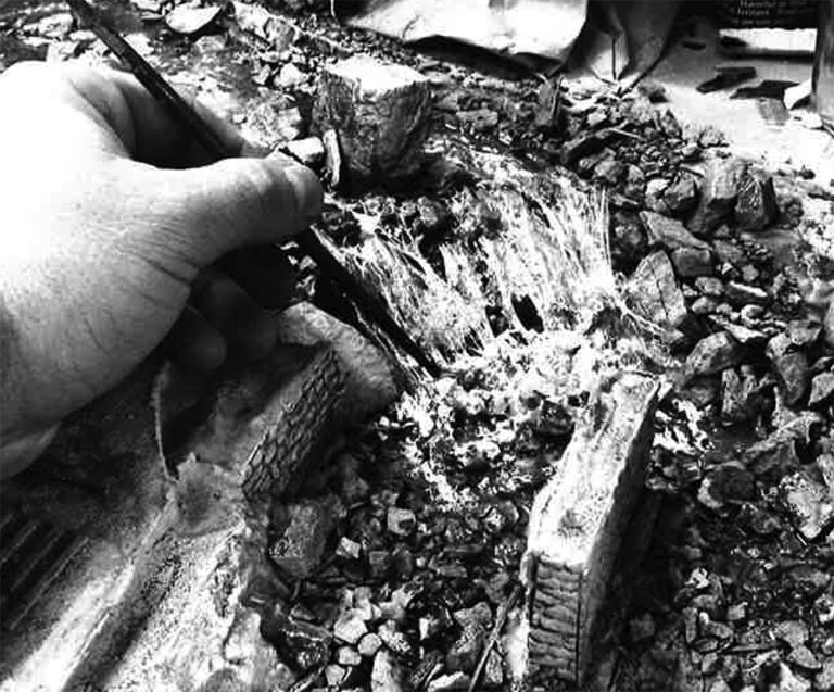 Malcolm Furlow's waterfall modeling technique - Trains