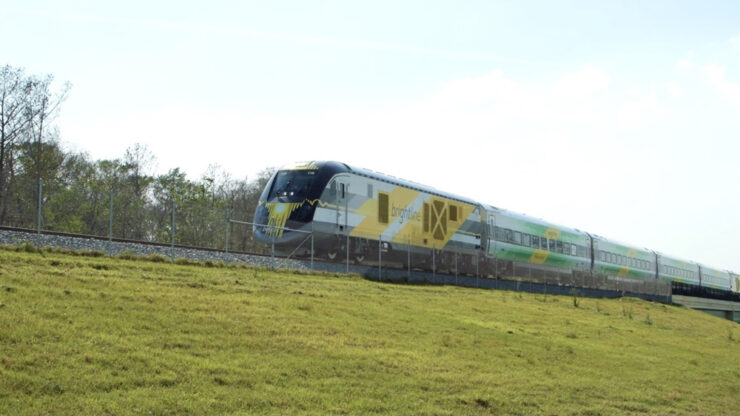 Brightline train hits 130 mph in testing (with video) - Trains