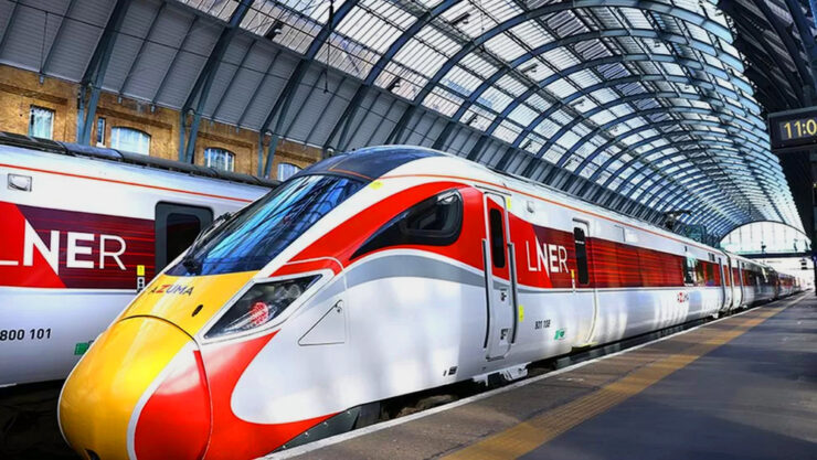 New United Kingdom passenger train named to mark coronation of King ...