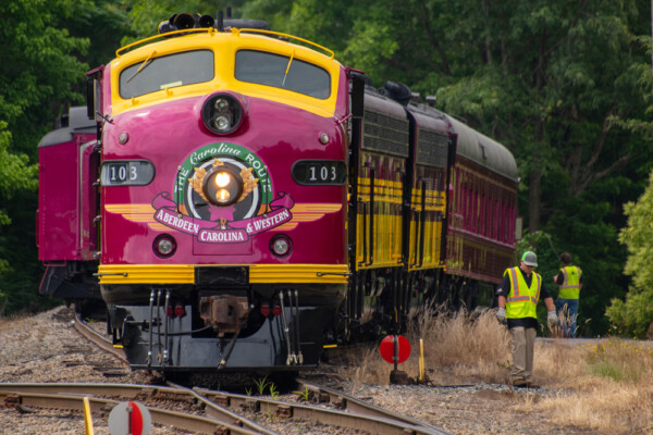 Aberdeen Carolina & Western E9A debuts - Trains