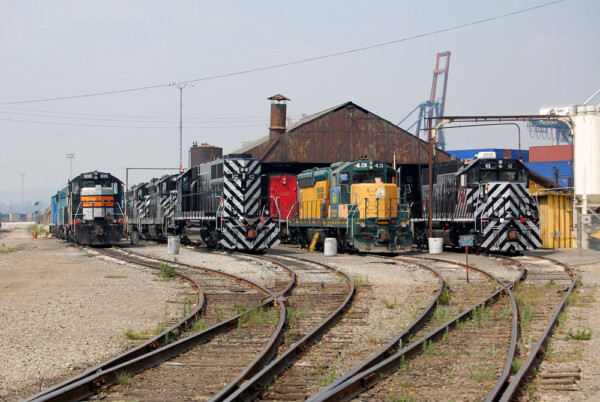 The Pacific Harbor Line is railroading at its best - Trains