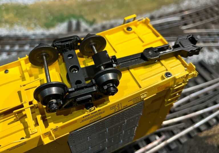 The Atlas O Multi-Max autorack - Trains