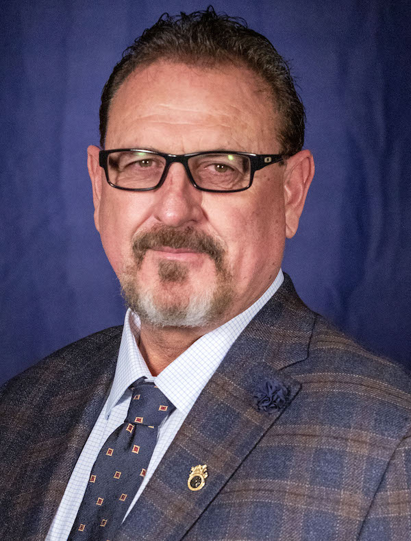 Unions criticize Union Pacific’s selection of Jim Vena as CEO - Trains