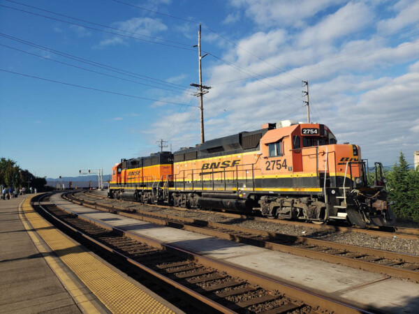 Half-century-old locomotives still pulling for BNSF - Trains