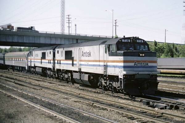 Amtrak GE P30CH locomotive - Trains
