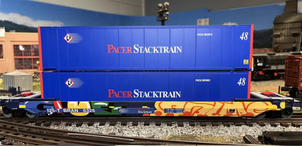 Lionel Husky-Stack Cars - Trains