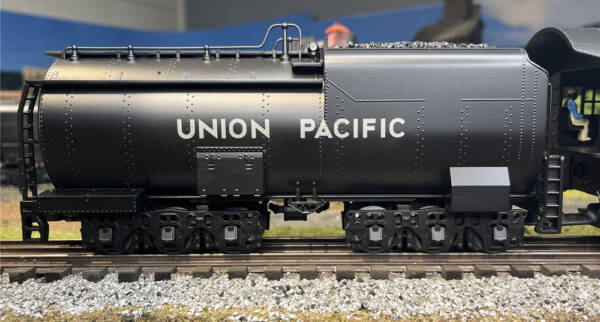Lionel Union Pacific 4-12-2 - Trains