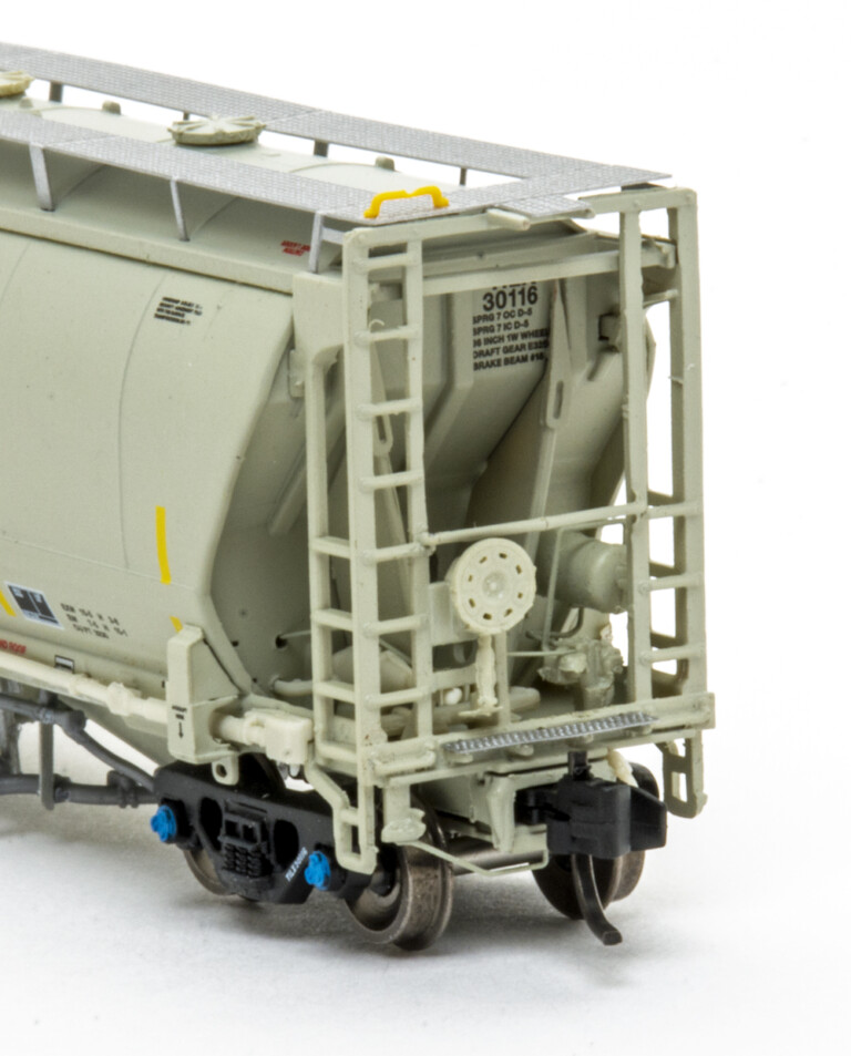 Atlas N scale Trinity 3230 PD covered hopper - Trains