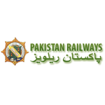 At least 30 killed in derailment in Pakistan - Trains