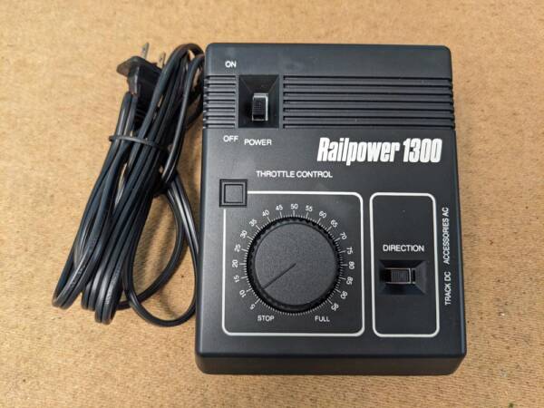 How to choose a power pack for your model railroad - Trains