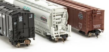 Guide to N scale couplers - Trains