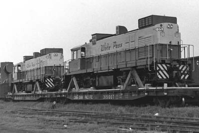 Montreal Locomotive Works DL535E diesel locomotives - Trains