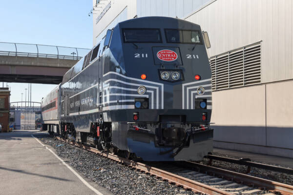 News photos: Metro-North’s latest heritage locomotive honors New York ...