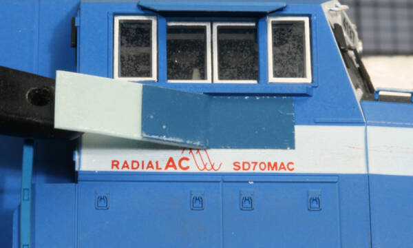 How do I label and patch out leased locomotives? - Trains