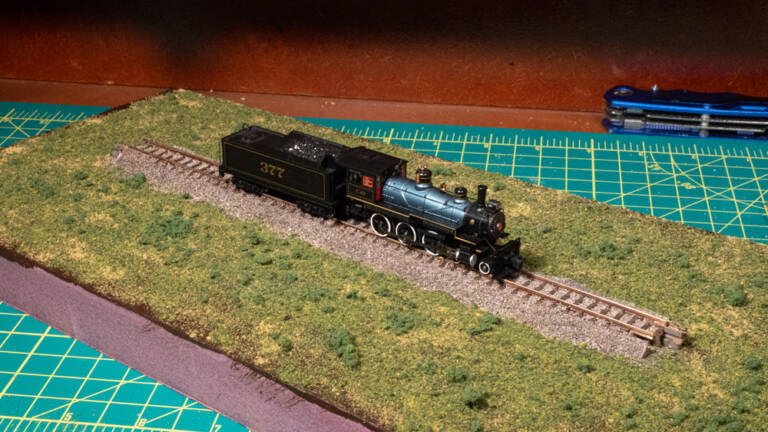 How to ballast Kato N scale Unitrack - Trains