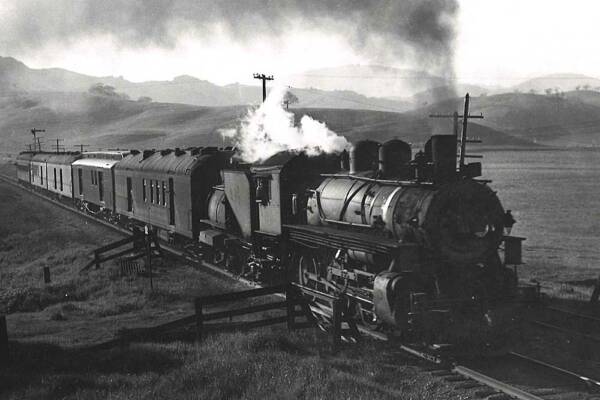 A brief encounter with Northwestern Pacific - Trains