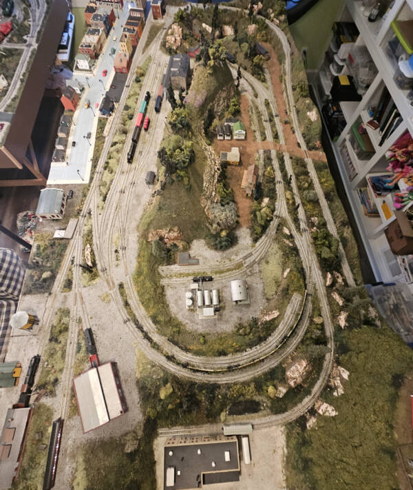 Built by Others: Mike Tuminella’s PRR Line layout from Emporium to ...