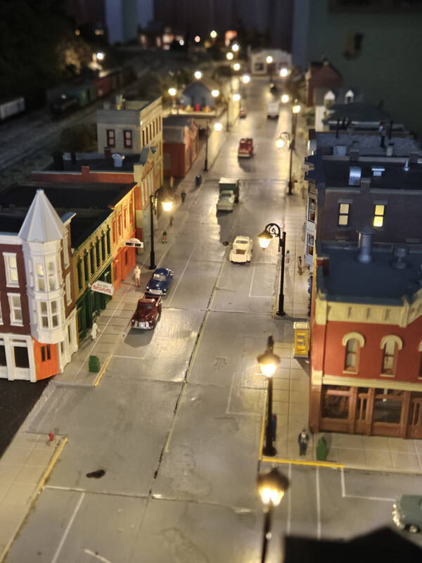 Built by Others: Mike Tuminella’s PRR Line layout from Emporium to ...