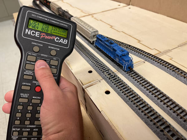 T-TRAK Project Part 4: Wiring for modules - Trains