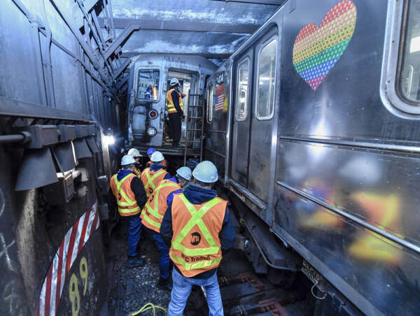 Full New York subway service restored after Thursday collision ...