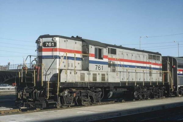 Amtrak GP7 diesel locomotives - Trains