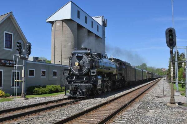 Canadian Pacific 4-6-4 No. 2816 and the enduring appeal of Canadian ...