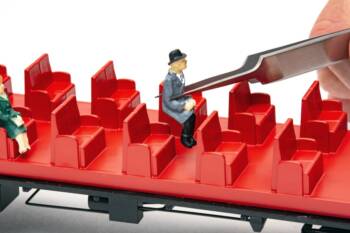 Installing figures in Lionel's 21" passenger cars - Trains