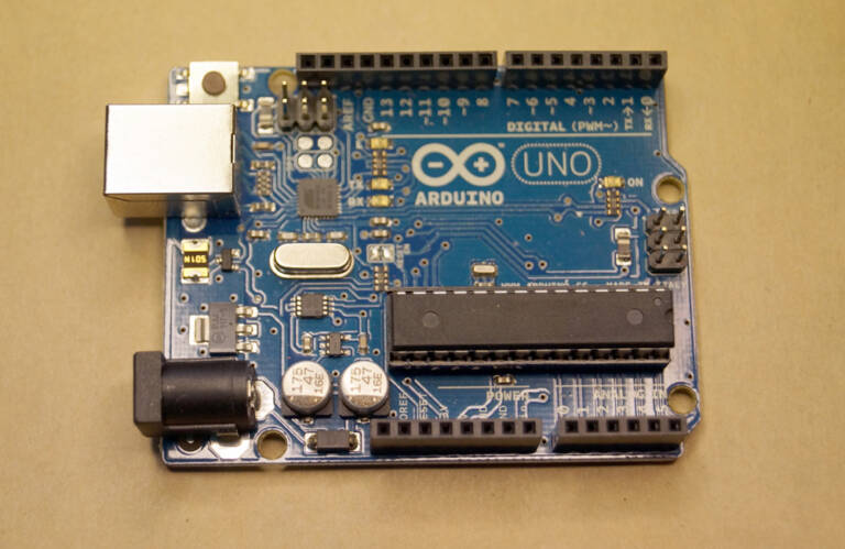 How Can I Use An Arduino On A Model Railroad Trains