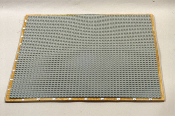 Planning a modular show layout with LEGO - Trains