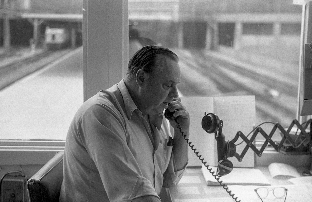 Rail travel photography yesterday and today - Trains