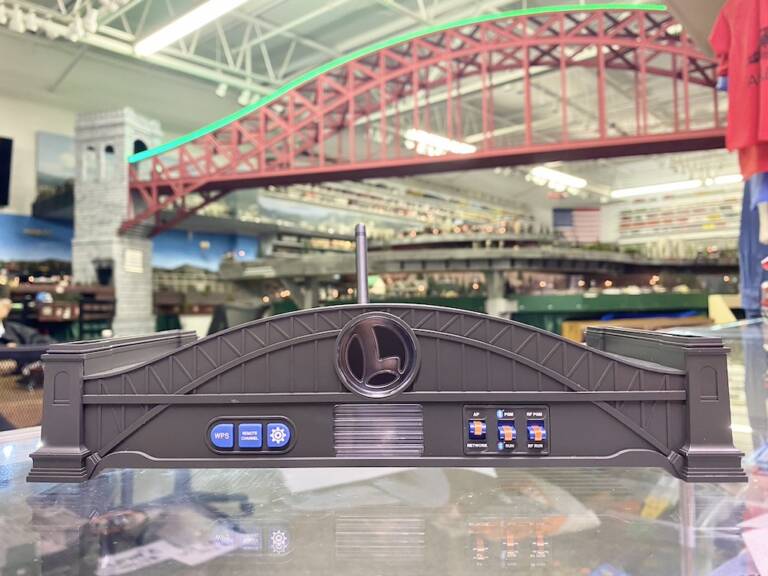 Using the Lionel Base3 on large club-size layouts - Trains