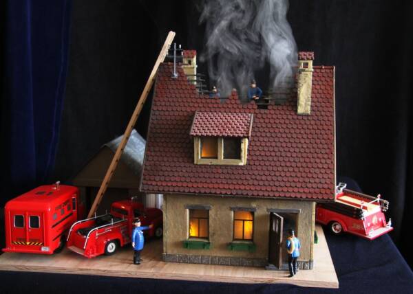 Model a “burning” building - Trains