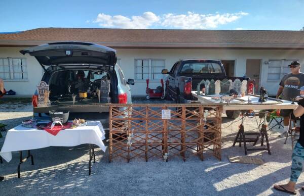 Halloween large scale display at trunk or treat event - Trains