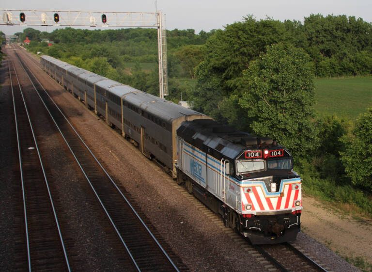 APTA releases 2024 edition of Public Transportation Vehicle Database ...