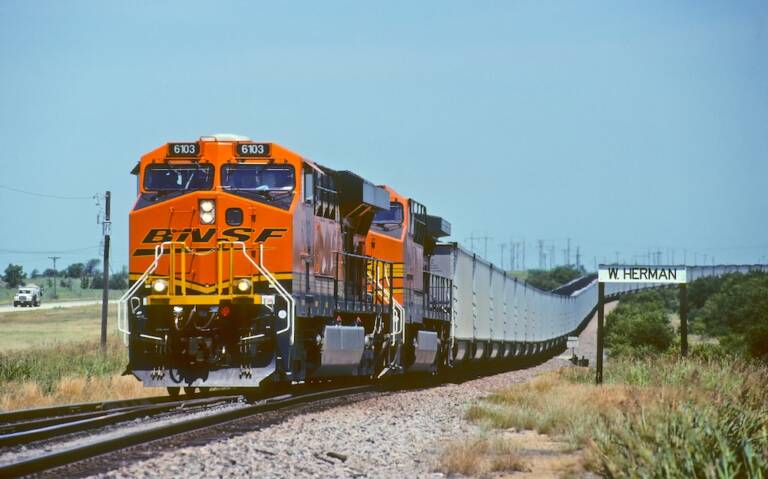 Railfan Road: The Lone Star State - Trains