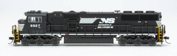 Atlas Norfolk Southern SD60E in N scale - Trains