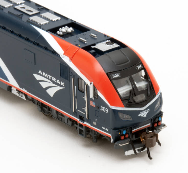 Bachmann N Siemens ALC-42 Charger - Trains