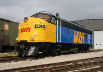 VIA Historical Association unveils restored FP9A - Trains