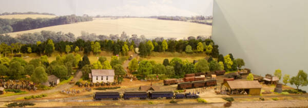 Model trains for the 19th century - Trains