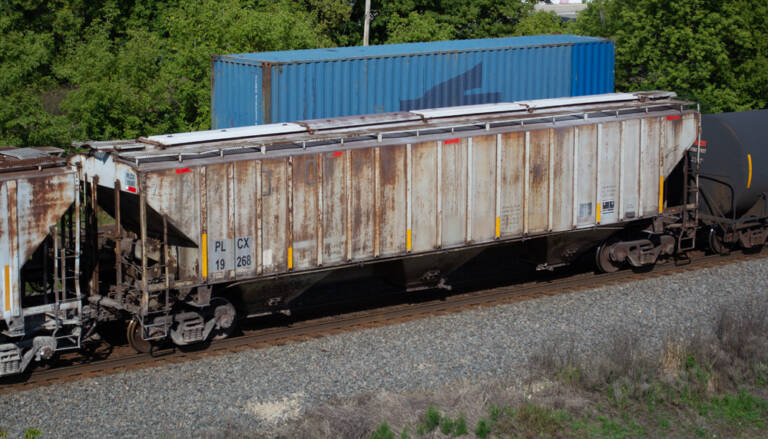 Rooftop weathering ideas - Trains