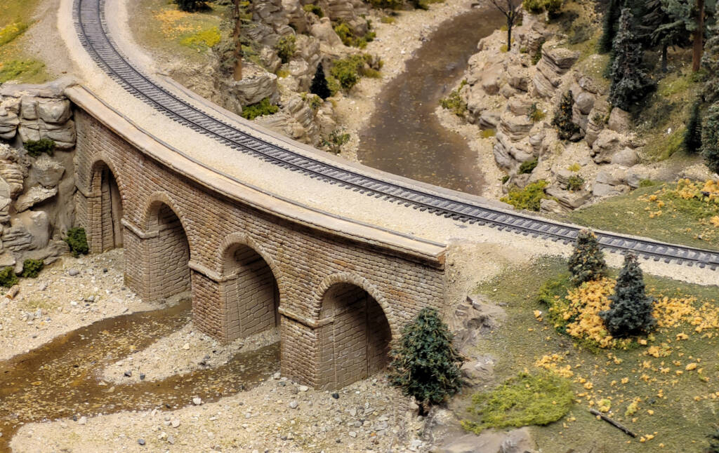 Types of model rail bridges and when to use them - Trains