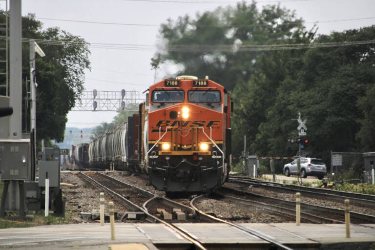 BNSF profits rise as volume and rates increase - Trains