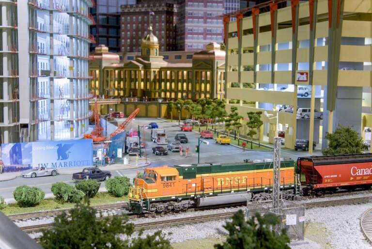 EnterTRAINment Junction: Remembering a Legendary Layout - Trains