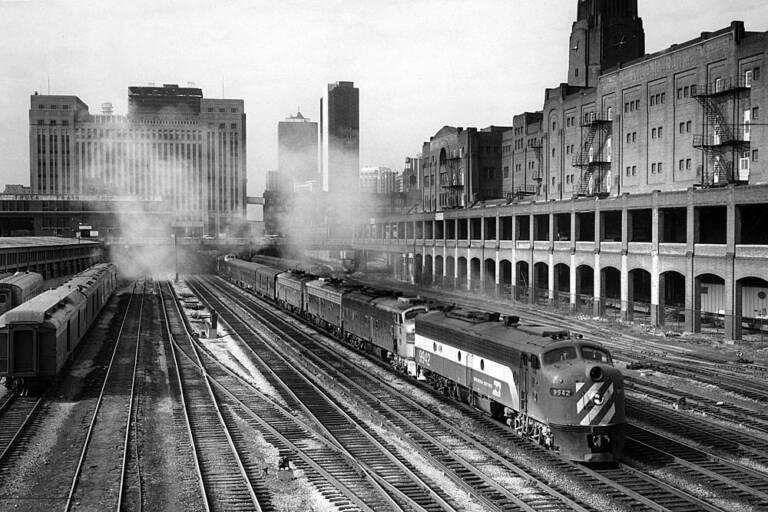 Fallen Flags Archives - Trains