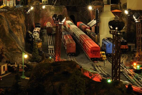 7 ways to add more realism to your layout - Trains